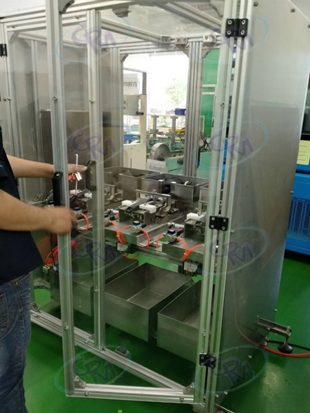 Testing Machine Buckle – C.R. Mechtech